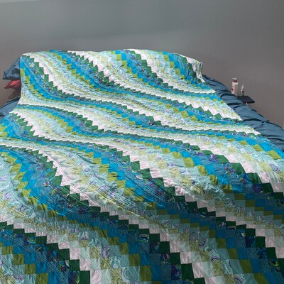 Bargello Quilt Pattern Ocean Waves, Lap, Full, Queen and King Sizes ...