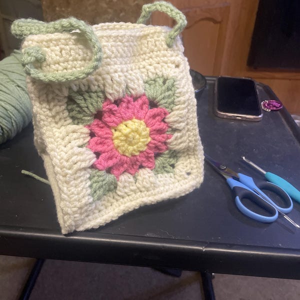 Crochet Sea Shell Pouch Pattern Crochet Seashell Bag Nautilus Purse for ...