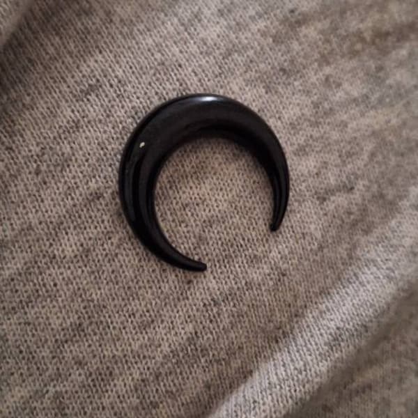 Black Steel Septum Pincher Ring Stretching Gauging Taper Horseshoe ...