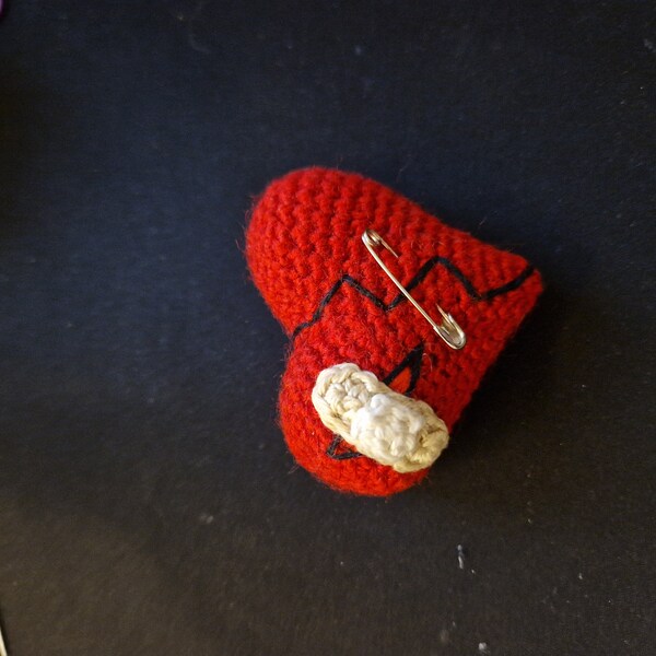 Creepy Heart Crochet Pattern: Amigurumi Valentine Keychain (PDF File ...