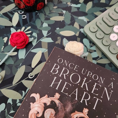 Micro Crochet Floral Bookmarks, Pansy, Red Micro Mushroom, White Daisy ...