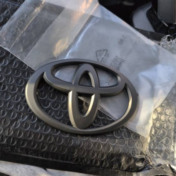 Black Emblem Front 2023-present Toyota Prius (NOT OVERLAY) - Etsy