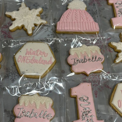 Alpha Kappa Alpha Cookies/aka Cookies - Etsy