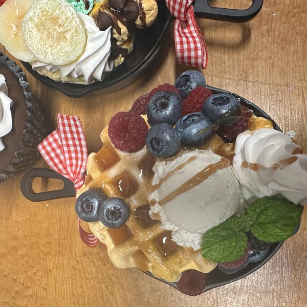 Mini Mason Jar Witch's Brew ~ Candy Corn Boba | Perfect for Halloween ...