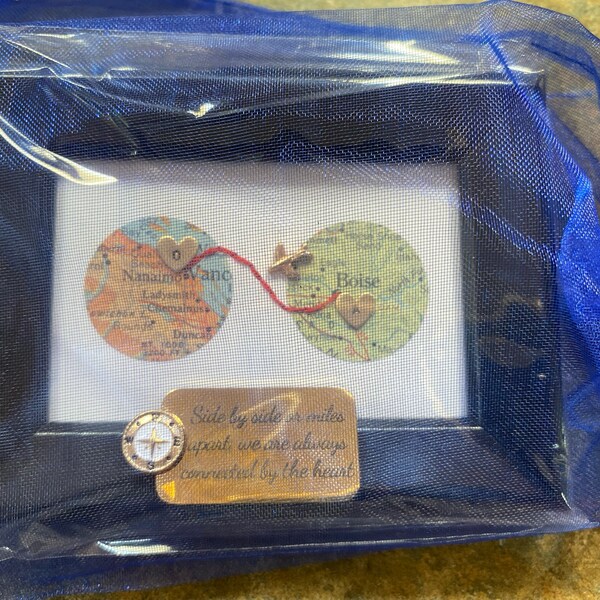 Long Distance Gift, Two Maps in One, Custom Map Gift, Maps in Frame ...