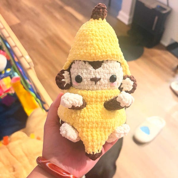 Amigurumi Pattern "bono the Monkey", Chubby Monkey in a Banana Costume ...