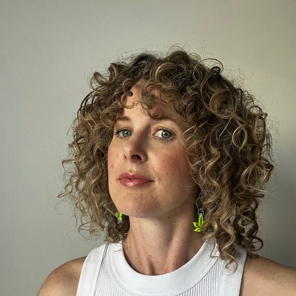 MONOCRHOME VORTEX 1960S Inspired Earrings - Etsy