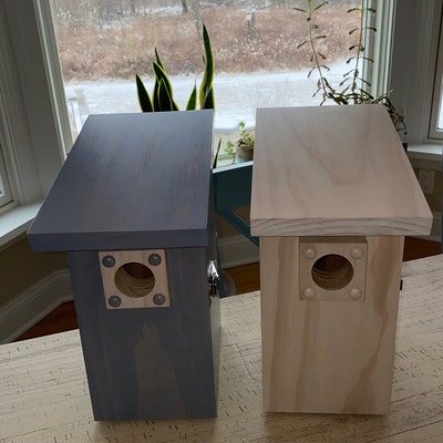 Nuthatch Titmouse Downy Woodpecker Nesting Box Birdhouse - Etsy