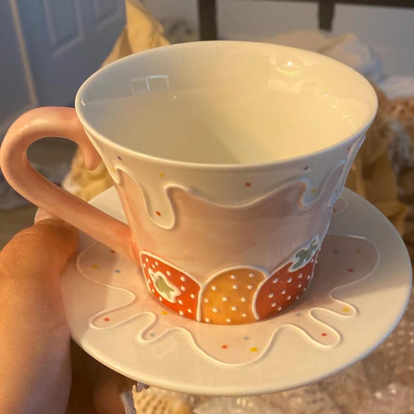 Strawberry Gaiwan Set, Handmade Tea Drinker Gifts, Handpainted ...