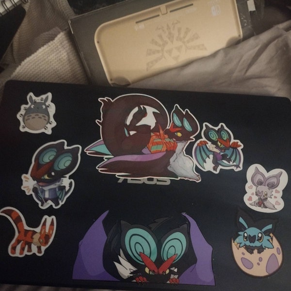 Shiny Greninja Peeker Sticker - Etsy