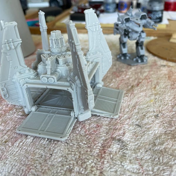 Bits Blitz Designs - Bull Civilian Transport Shuttle - 6-8mm Scale ...