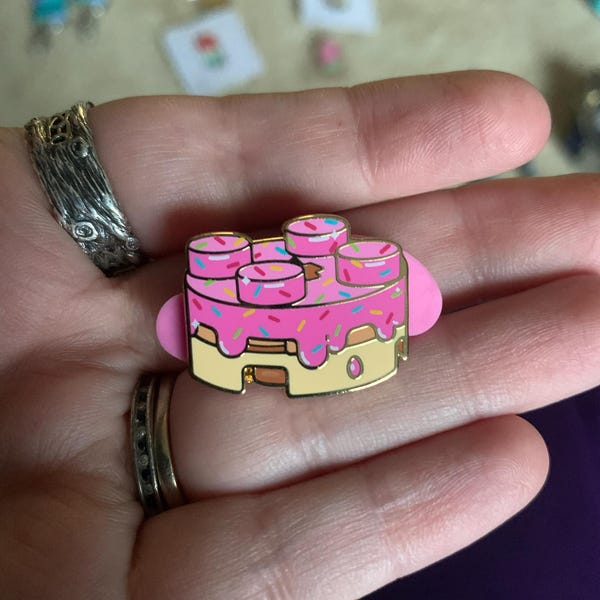 Hungry Buddy Pink Blob Retro Video Game Console Deluxe Hard Enamel Pin ...