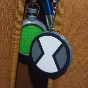 Ben 10 Omnitrix Keychain - Etsy