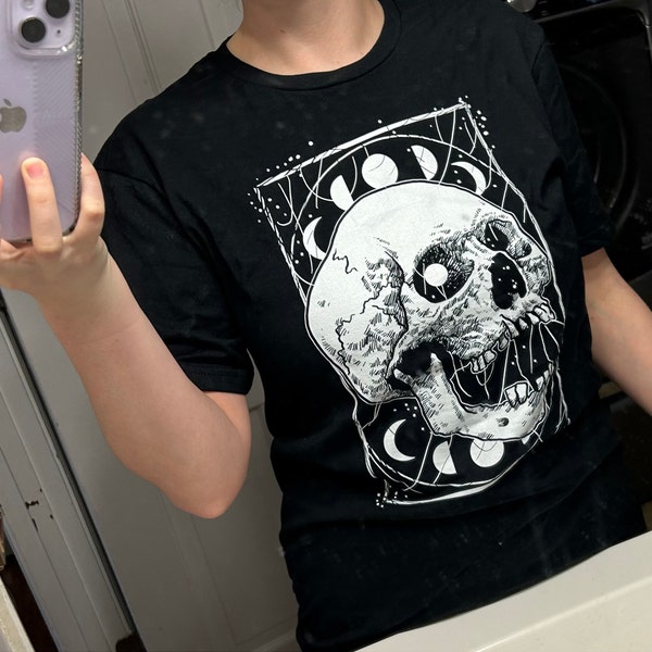 Gothic Skull Shirt Alternative Clothing Moon Phases T Shirt Strega
