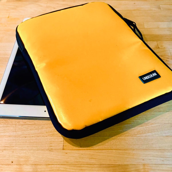 Red Laptop Case From Upcycled Fabric, Laptop Sleeve for 13 Inch & 14 ...