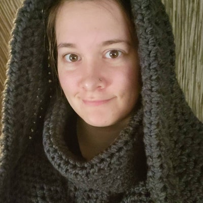 Matrixx Hood Crochet Pattern Hooded Cowl Available in 5 Languages ...