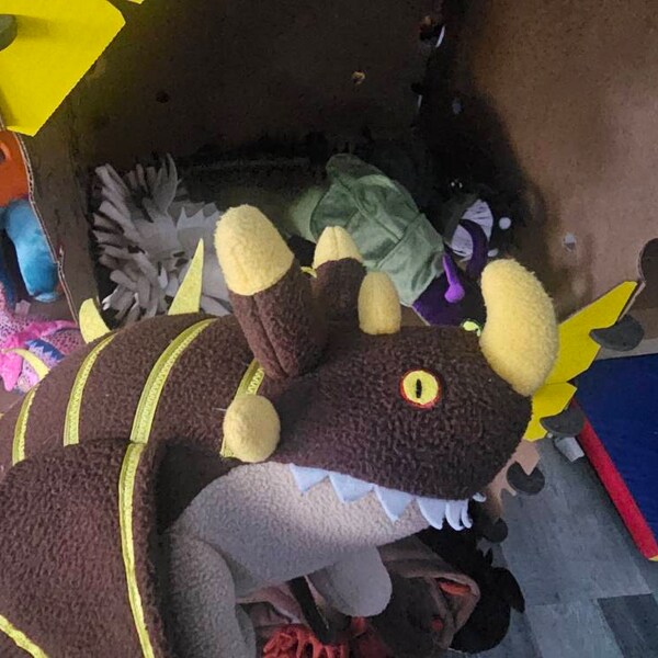 Bridge Worm Plush Toy, Inspired by Trevor Henderson, Cute Plushie, Kids ...