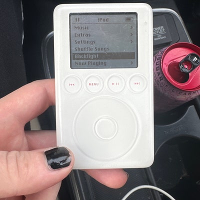 Apple Ipod Video 5th Generation Classic 30GB A1136 W/ New Battery ...