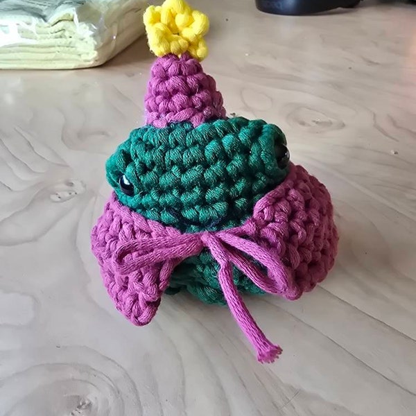 Wizard Frog Crochet Pattern / Magic Frog Crochet / US PDF Pattern ...