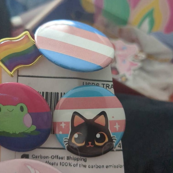 Pride Cat Flags Button Pin - LGBTQ Custom - Trans - Gay - Lesbian ...