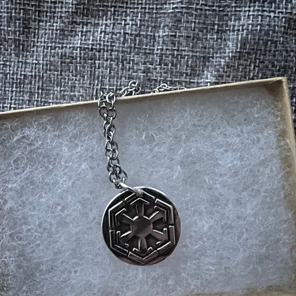 Fine Silver Star Wars Pendant: Mandalorian, Jedi, Sith, Rebel - Etsy