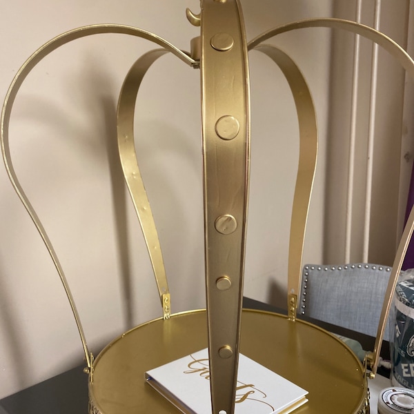 Biggest Crown Cake Stand , Metal Crown Cake Stand, Royal Themed Event ...