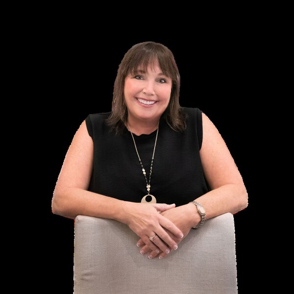 June Real Estate Agent Social Media Posts With Captions | Real Estate ...