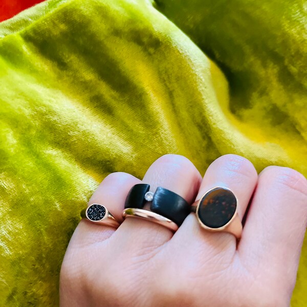 14K Solid Gold Heart Rhythm Ring / Zigzag Ring / Jewelry / Dainty ...