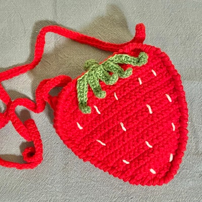 PATTERN: Crochet Strawberry Bag PATTERN ,amigurumi Strawberry Purse ...