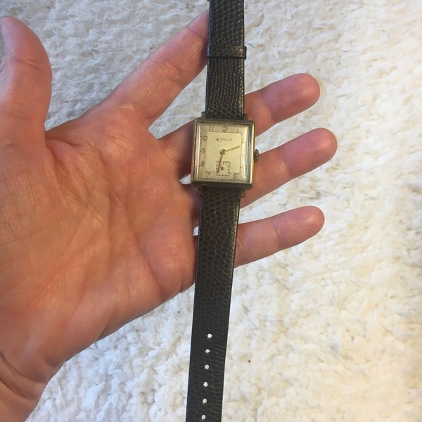 Vintage 1940s Helbros Watch Co Square Tank Swiss 17 Jewels Senator ...