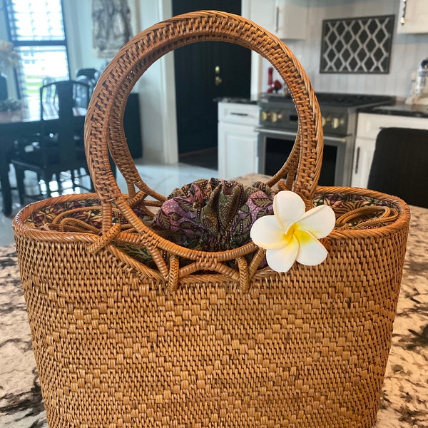 Woven Rattan Shoulder Bag With Lid, Handmade Rattan Tote Bag, Straw ...