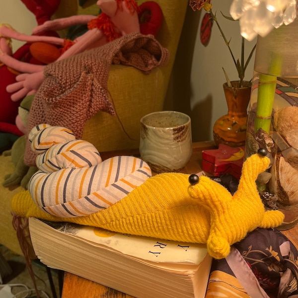 Jester - the Snail PDF Plush • Digital Download • Slug Soft Toy ...