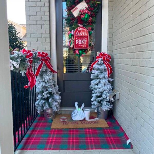 Vintage Christmas Chunky Plaid Porch Indoor/outdoor Rug | Winter Front ...