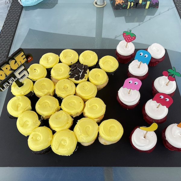 Personalized Pacman Cake Topper - Retro Gamer Birthday Party - Etsy