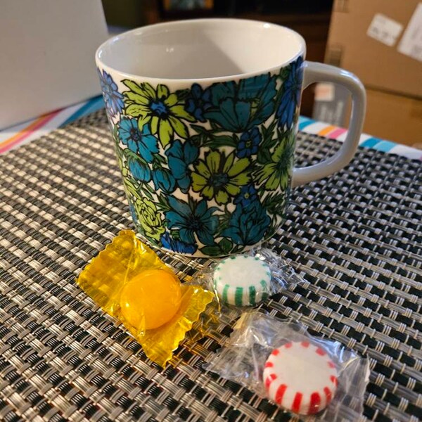Chinese Red Dragon & Phoenix Porcelain Collection of 4 Rice Bowls and 4 ...