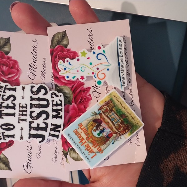 Classic Book Needle Minder - Etsy
