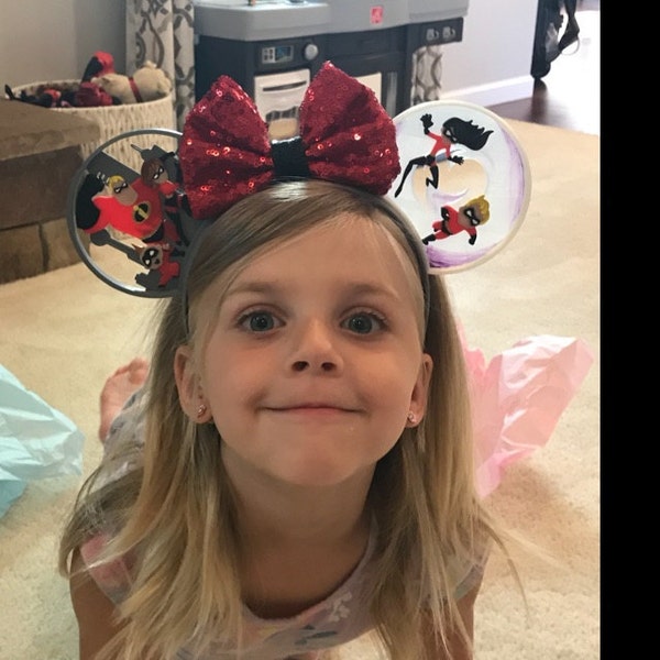 Incredible Family - Etsy