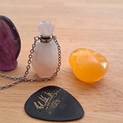 Natural Mix Quartz Crystal Mini Acorn,crystal Carving,quartz Crystal ...