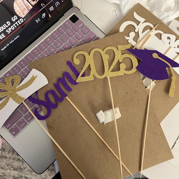 Graduation Cake Topper, Personalized Degree Cake Topper, CLASS OF 2023 ...