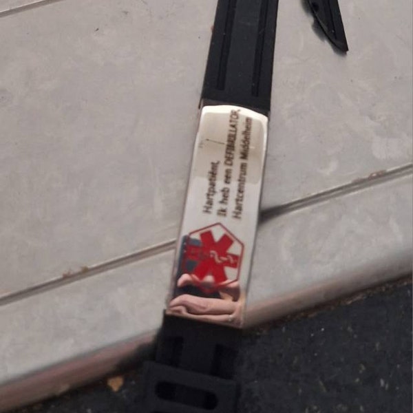 Apple Watch Band Alert Tag, With QR Code Medical Alert Id Tag Bracelet ...