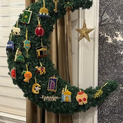 30 Piece Bundle Decorative Heirloom Garland, Islam, Muslim Celebration ...