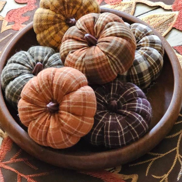 Handmade Fabric Pumpkins Plaid Flannel and Homespun Mini Jack Pumpkin ...