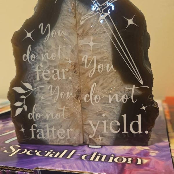 Pre- Order - Obsidian Bookends - Book Quote Bookends - Throne of Glass ...