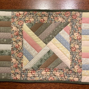 Rainbow Weave Quilted Placemat Pattern Digital Download by Tulip Square ...