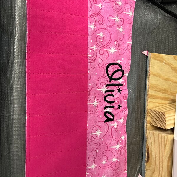 Crayon and Marker Roll up Holder Sewing Pattern & Video Tutorial ...