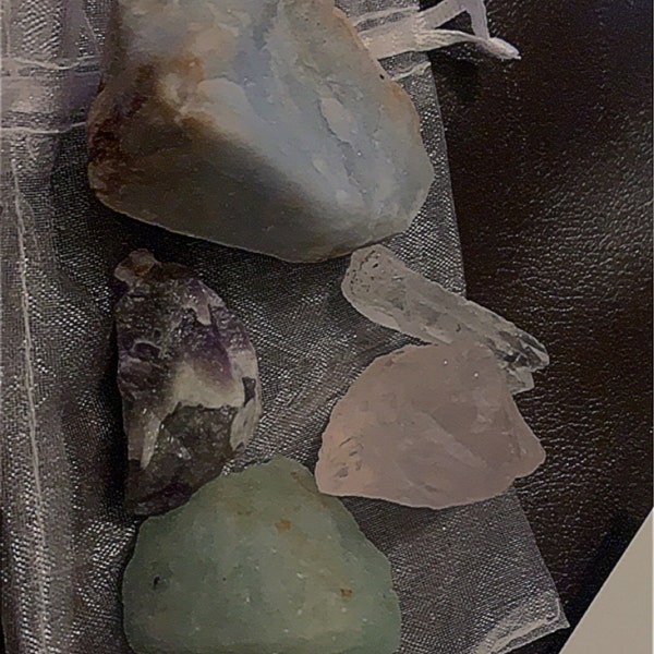 Attract Love Stone Set - Heart Chakra - Raw Crystal Love Set - Manifest ...