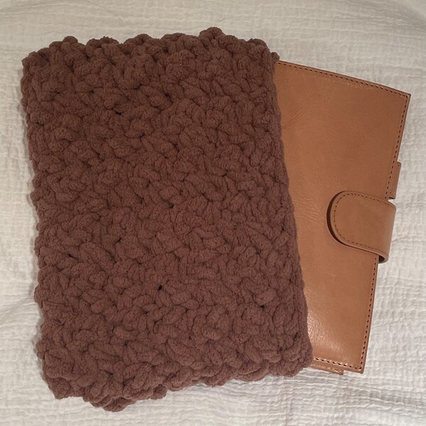 Custom Planner Pouch, Chunky Crochet Planner Accessory, Ring Planner ...