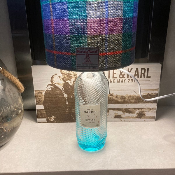 Harris Tweed Isle of Harris Gin Lamp - Etsy UK