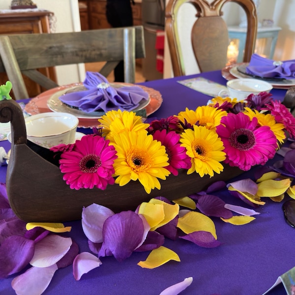 Large Tangled-themed Boat Centerpieces - Etsy