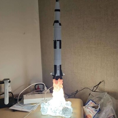 Apollo 11 Saturn V Rocket Lamp - Etsy